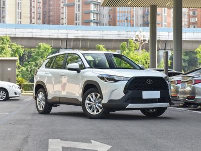 Cina Toyota Corolla Cross Xianfeng Edition 2.0L 2024: TSS 3.0 e consumi di 6,8L/100km in vendita