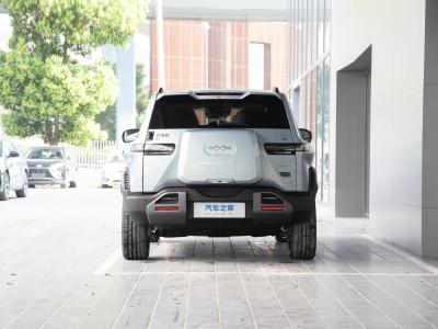 中国 人気の中古車 2025 ファン・チェン・バオ コンパクトSUV 501kmの走行距離と310kWの最大電力でB2B市場での効率性 販売のため