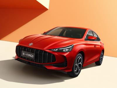 China 2025 MG5 300TGI Global Flagship Version Compact Sedan Gasoline 1.5T DCT R17 Left Steering China Car Affordable for sale