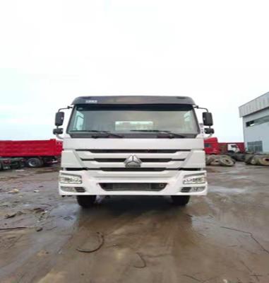 Cina EURO bianco III HW19710 della seconda mano/nuovo Sinotruck Howo del trattore dei camion di colore 2014 375HP WD615.96E in vendita
