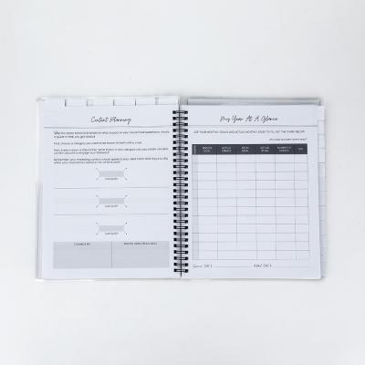 Cina 2024 Stampa su misura Weekly Planner Notebook a spirale con tasca e adesivo in vendita