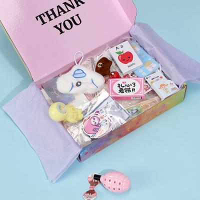 China Embossing Printing Handling Eco-Friendly Custom Logo Mailer Box for Durable Packaging for sale