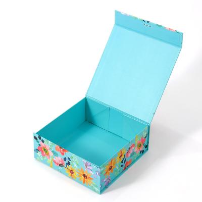 China Custom Design Printing Foldable Luxury Magnetic Closure Gift Box With Ribbon Custom Logo for sale