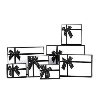 China CMYK Pantone Colour Printing Elegant Customized Reusable Gift Box with Ribbon Bow for sale