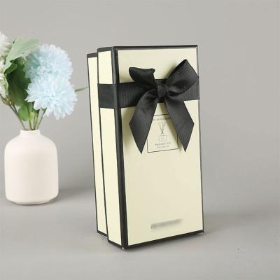 China CMYK Pantone Colour Printing Custom Printed Perfume Paper Box for Gift Packaging for sale