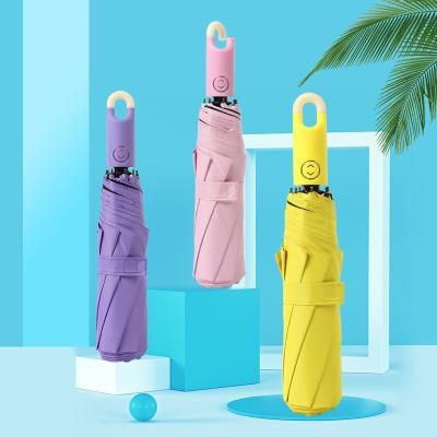 中国 完全自動 太陽と雨の傘 固色ロックハンドル 3 折りデザインスタイル 販売のため