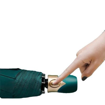 中国 ミニマリストデザイン 広告用自動三重折り傘 ロゴ印刷 販売のため