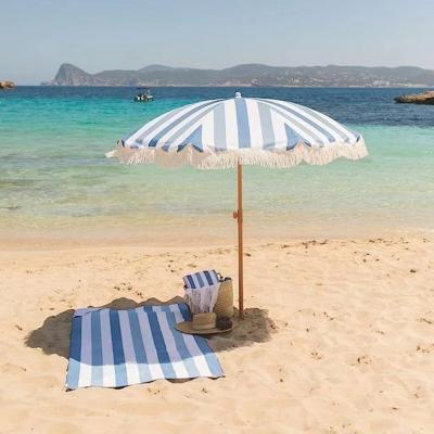 Cina Grande tenda da spiaggia portabile con ombrello solare anti-UV con telaio in fibra di vetro con logo personalizzato in vendita