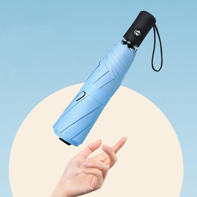 Cina Ombrello pieghevole portatile a colori solidi creativo personalizzato per giardino e esterni in vendita
