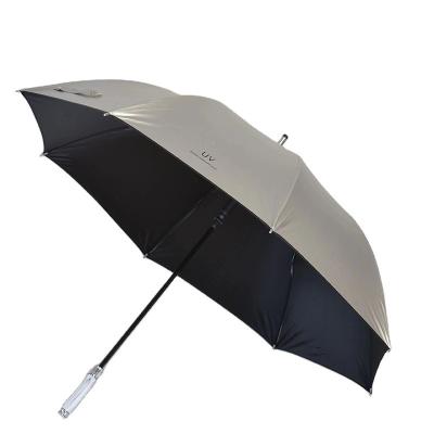 China Semi-automático 27 polegadas 8k guarda-chuva de golfe para chuva Impermeável Titânio guarda-chuva de prata à venda