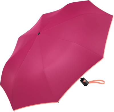 Cina Logo personalizzato stampato colore corrispondente ombrello stile moda pannello di rivestimento nero materiale in vendita