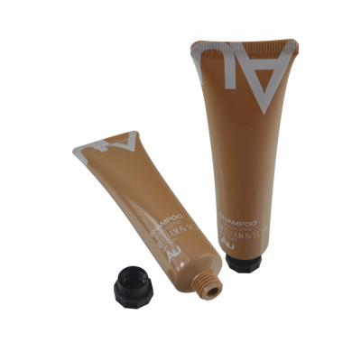 China Tubo de color transparente de lujo único 5ml 7ml Cosméticos rosa manguera de lápiz labial tubo PE con logotipo en venta
