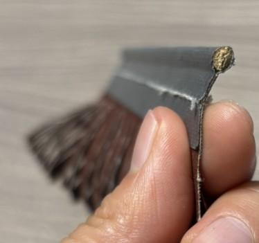 Cina Grit 80#-600# spazzola a strisce di ossido di alluminio spazzola di carta da sabbia per lucidare mobili in legno in vendita