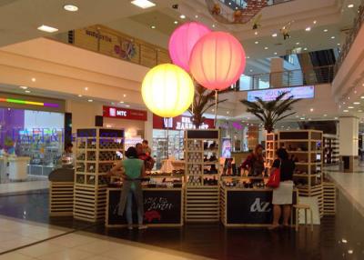 Cina Musa variopinta all'aperto della decorazione del partito di evento di illuminazione gonfiabile su misura del LED in vendita