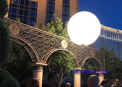 Cina Illuminazione a Led 200W Balone a treppiede gonfiabile per la pubblicità di eventi in vendita