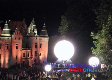 중국 800W 스탠드 부풀이 가능한 LED 이벤트 조명 풍선 광고용 삼각형 판매용