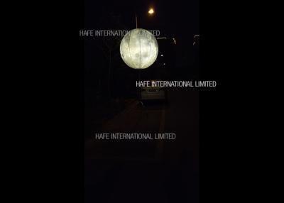 Cina Imperli il pallone 110V della luna di illuminazione dello spazio di evento del treppiede di 130 cm con la lampada dell'alogeno 2000W in vendita