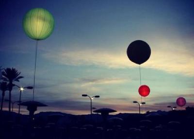 중국 3 각 스탠드와 방수 팽창 기구 광 사상 모임 4m 판매용