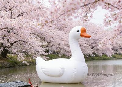 China Customized Inflatable Cartoon Goose Decorations For Outdoor Water Parks for sale