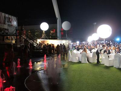 China Los acontecimientos de nylon de Uplighting de la tela van de fiesta la luz inflable del globo en venta