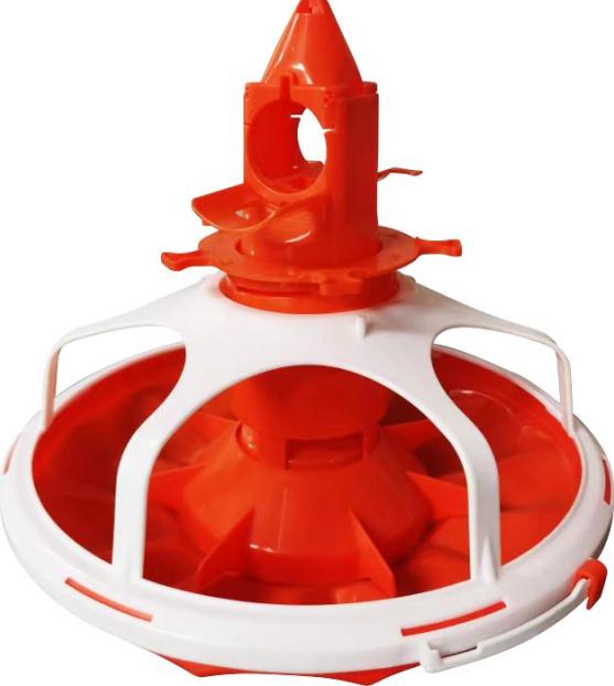 2.5 Quarts Round Poultry Food Dish 9