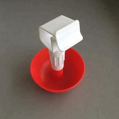中国 ウズラ家禽水ニップル システム用ダブル ウィング ツイン ロック ニップル ドリンカー 販売のため