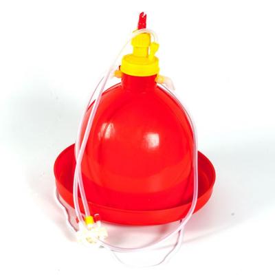 Cina Abbeveratoio automatico per pollo Abbeveratoio a campana Plasson Abbeveratoio per pollo anatra d'oca in vendita