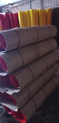 Cina abbeveratoi e alimentatori per polli abbeveratoi automatici per pollame in plastica per sistema di abbeveraggio per pollame in vendita