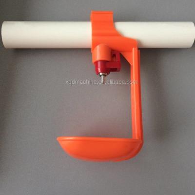 Cina Sistema di abbeveraggio automatico per capezzoli Sistema di abbeveraggio automatico per pollame in vendita