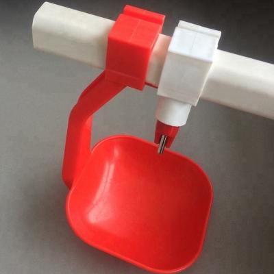 Cina I capezzoli automatici innaffiano la tazza bevente del bevitore del capezzolo delle tazze beventi dell'acqua del pollame del sistema in vendita