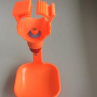 China Square Pipe Chicken Nipple Drinker With Lock Hanging Suspension Drip Cups for sale