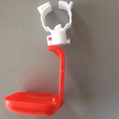 Cina Ciotola Acqua Automatica Per Polli Linea Abbeveratoi Pollame Parti Inossidabili in vendita