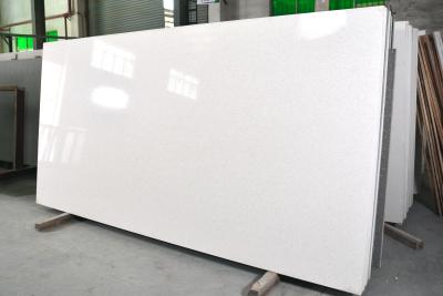 China Resistência Crystal Quartz Stone Slab grande branco artificial do deslizamento da classe 3 para a vaidade/ilha/Bathroomtop à venda
