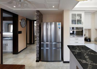 中国 黒い星明かりの水晶床タイルによって600x600は装飾の耐衝撃性が家へ帰ります 販売のため