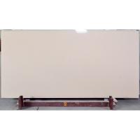 China 10mm Artificial Quartz Stone Slab for Kitchen Backsplashes Creamy Color 3000x1400mm for sale