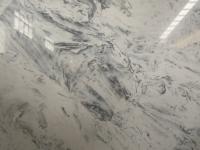 China NSF Certified Calacatta Quartz Stone Slab 3200x1800mm White Background Scratch Resistant for sale