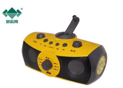 Cina Giocatore multifunzionale della radio di FM della torcia elettrica radiofonica di emergenza con l'altoparlante in vendita