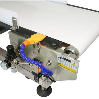 China Hooggevoelige industrie transportband Voedsel metaaldetector 12 maanden garantie Te koop