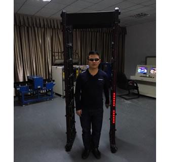 China Security Walk Through Metal Detector For Security Guards , High Precision for sale