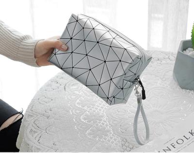 China Portable lady large capacity simple waterproof travel small lipstick cosmetics storage makeup bags for sale