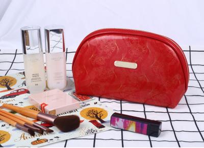 China 2019 new scallop shape  storage bag simple, convenient and large capacity wash bag makeup bags for sale