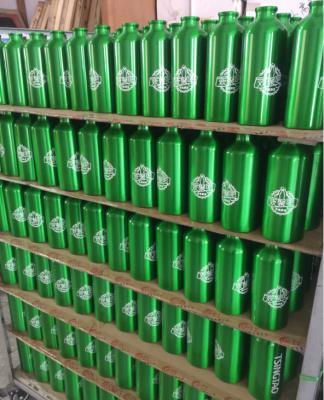 China Aluminium Drinking Water Bottle Screw Cap and Carabineer 400ml Sports Hiking for sale
