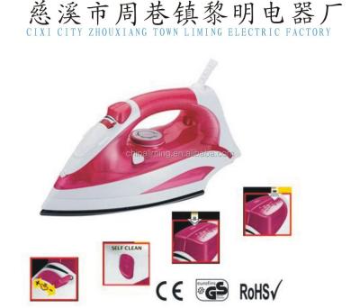 China 1.50m Cord Length Steam Iron 0.5min Heat Up Time for Quick and Professional Ironing for sale