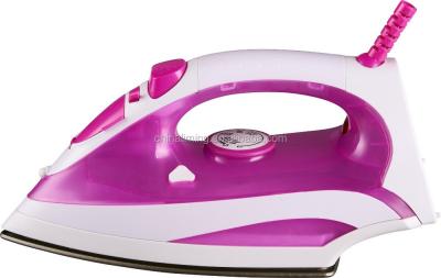 China 1.50m Cord Length Steam Iron 0.5min Heat Up Time for Quick and Professional Ironing for sale