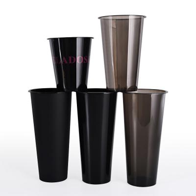 China Copas de plástico de 12 oz 16 oz de PP Diseño personalizado Eco amigable Negro Copas de bebida de plástico de PP en venta