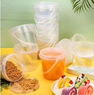 China Einwegbecher aus Plastik mit Deckel und Griff für die Verpackung von Fruchtgetränken zu verkaufen