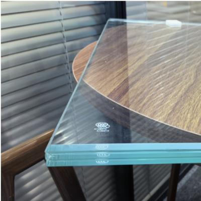 Cina Flat Or Curved Triple Toughened Tempered Laminated Glass in vendita