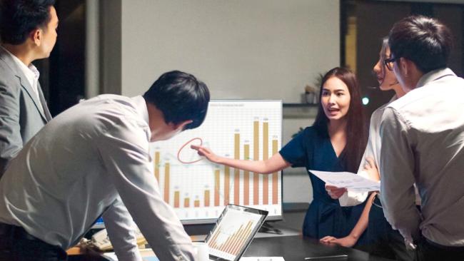 Wireless Presentation Solutions will Improve your Meetings - EZCast Pro