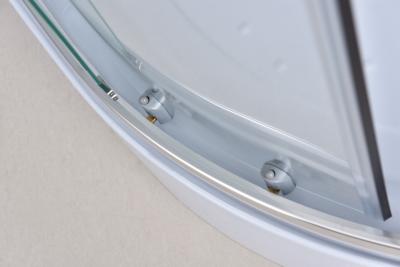 Cina Vetro trasparente d'angolo di alluminio 5mm di recinzione della doccia dell'entrata di Chrome in vendita