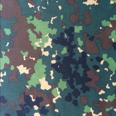 Cina Tessuto uniforme in poliestere a ragno Poplin TR 65 35 Camuffamento 150 gm in vendita